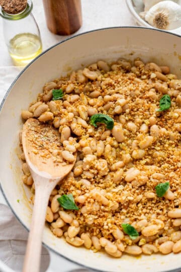 Italian Cannellini Beans (Simple and Delicious) - Tasting With Tina