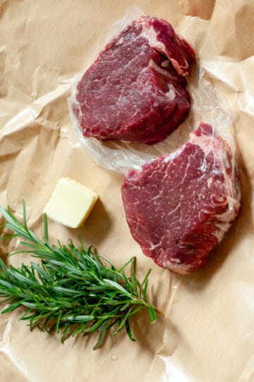 How to Cook Filet Medallions in a Skillet in 20 Minutes