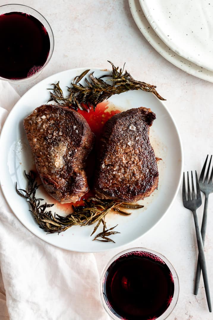 How to Cook Filet Medallions in a Skillet in 20 Minutes