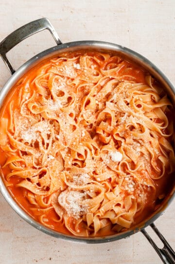 Creamy Vodka Pasta (15-Minute Homemade Vodka Sauce) - Tasting With Tina