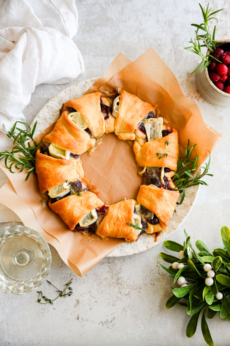 30 Minute Cranberry Brie Crescent Holiday Wreath