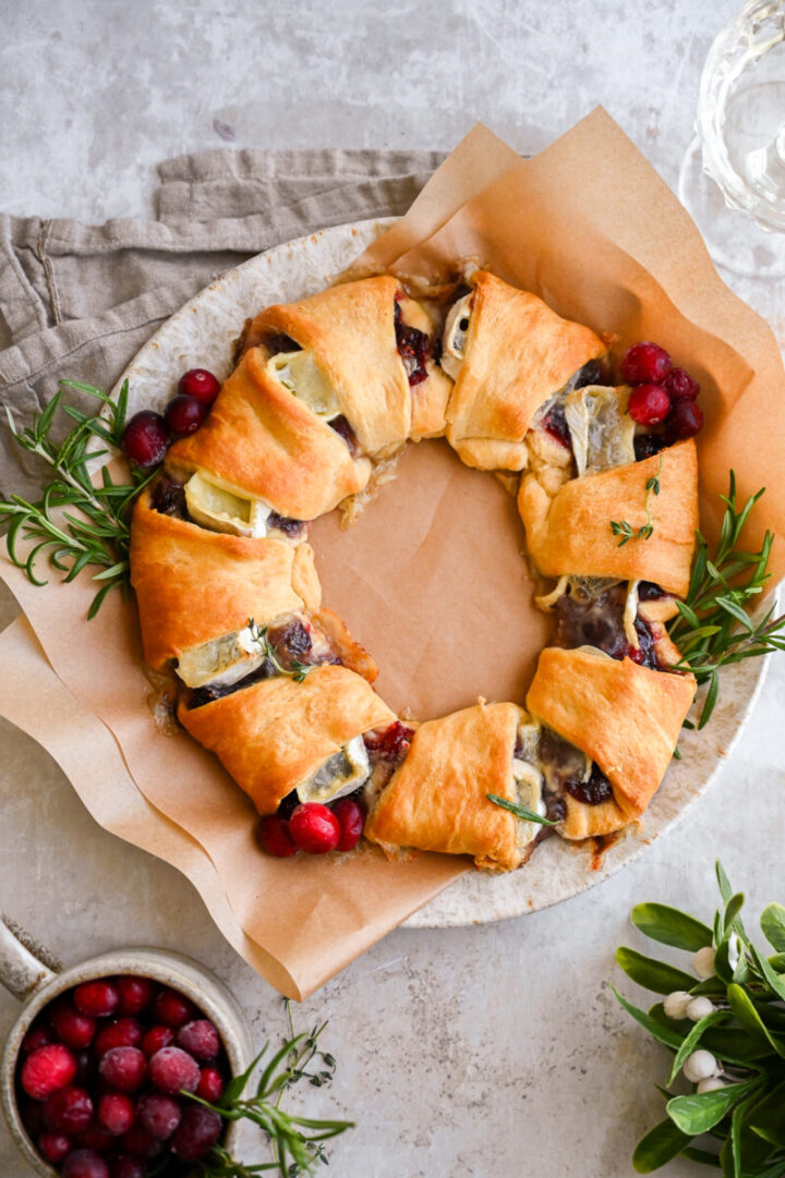 30 Minute Cranberry Brie Crescent Holiday Wreath